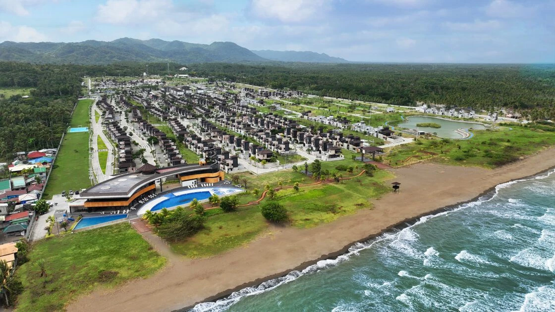 Seafront Residences Construction Updates Q1 2024 | Aboitiz Land